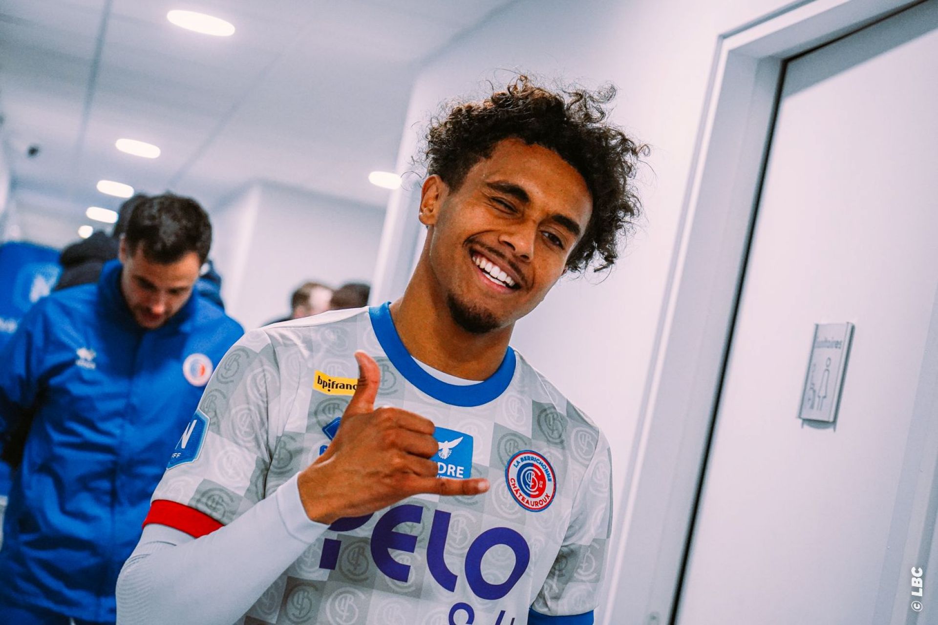 JAD KOEMBO DANS LE GRAND BAIN ! - La Berrichonne Football